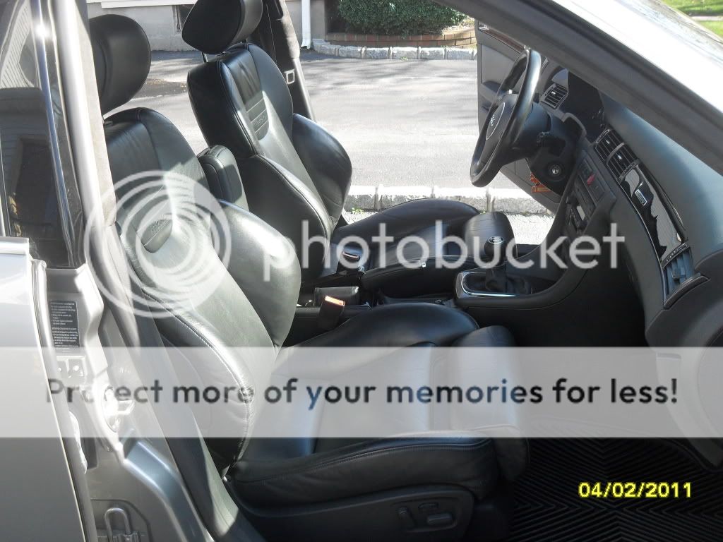 Installed the RS6 Alcantara Headliner today! (alot of pics)